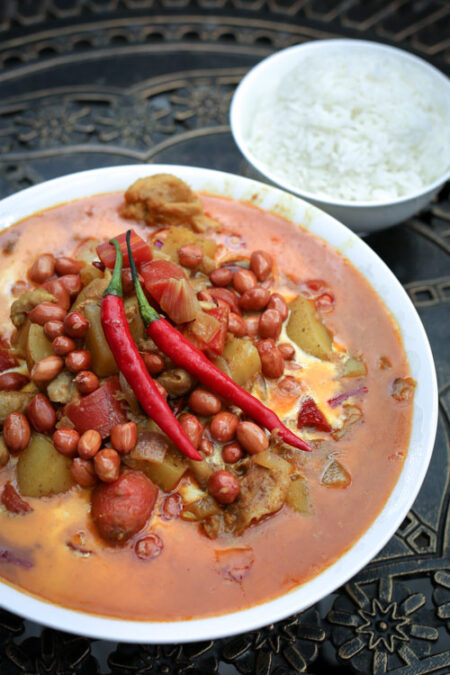Kari Krohom: Cambodian Chicken Curry Recipe | Lost Plate Recipe Boxes